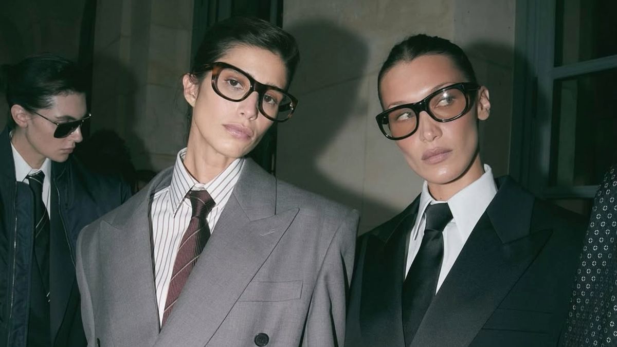 Why Are Neckties Trending In Women’s Fashion | Zee Zest