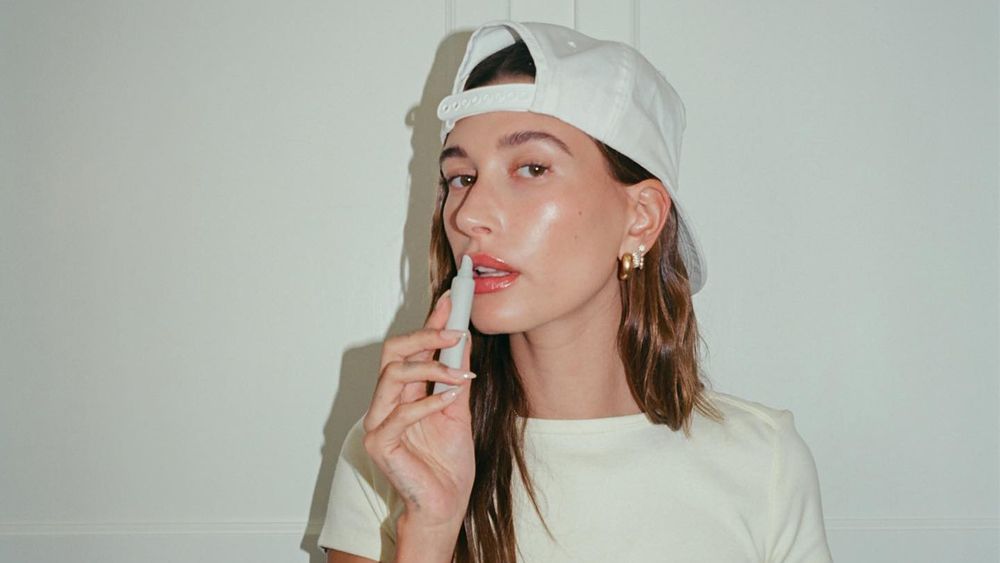 All About Gym Lips Trend And Best Lip Glosses | Zee Zest