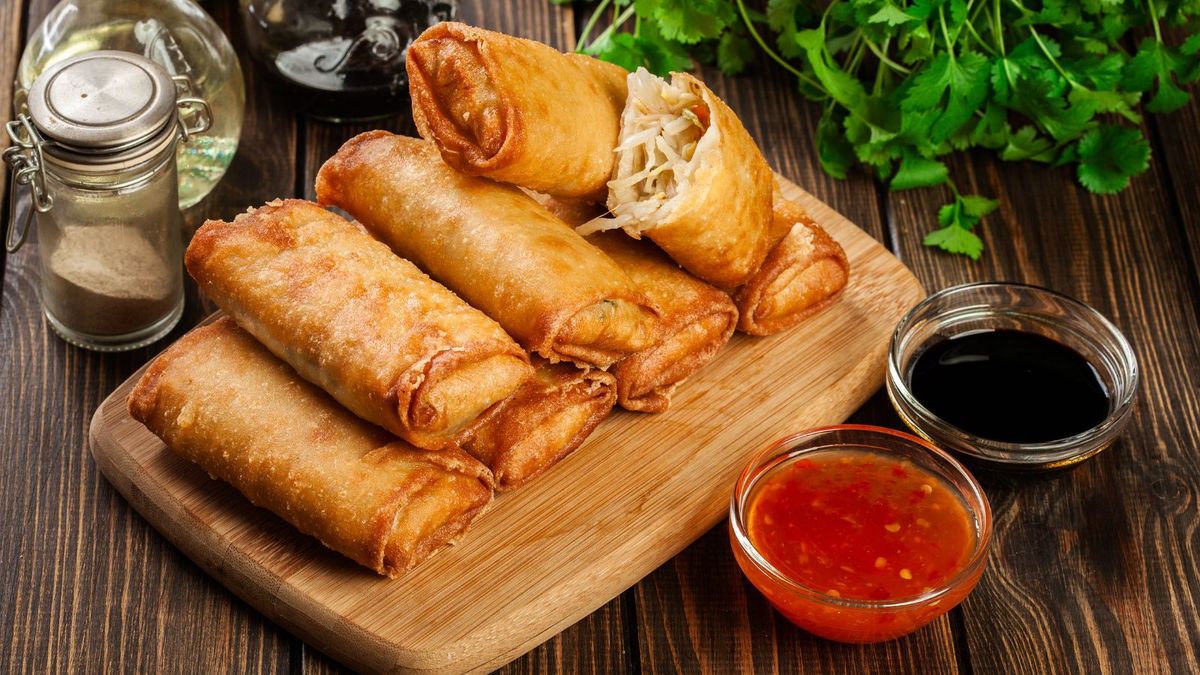 Homemade Chicken Spring Roll Recipe | Zee Zest