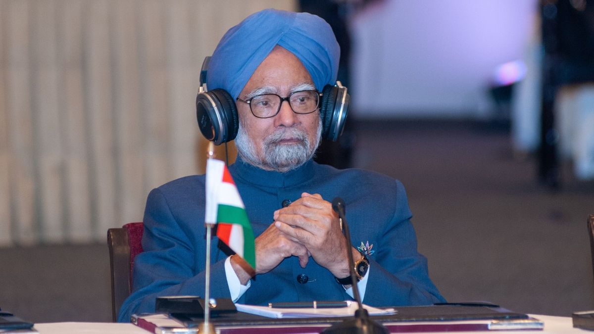Dr Manmohan Singh, Former PM, Passes Away At 92 | Zee Zest