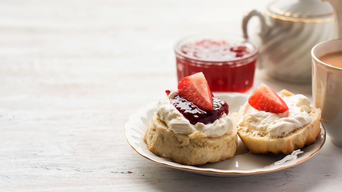 13 Famous Foods In Mussoorie That Are A Must Try | Zee Zest