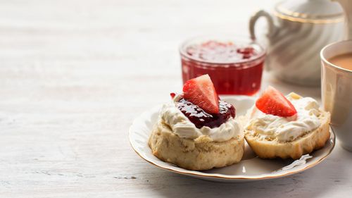 13 Famous Foods In Mussoorie That Are A Must Try | Zee Zest