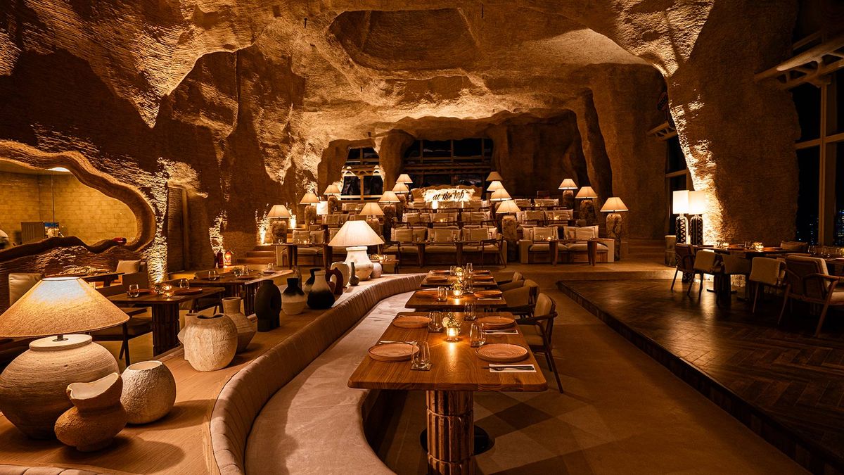 Restaurant Review: Bastian At The Top's Menu Wins