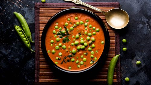 Experts Tell You How To Make Low-calorie Indian Curries | Zee Zest