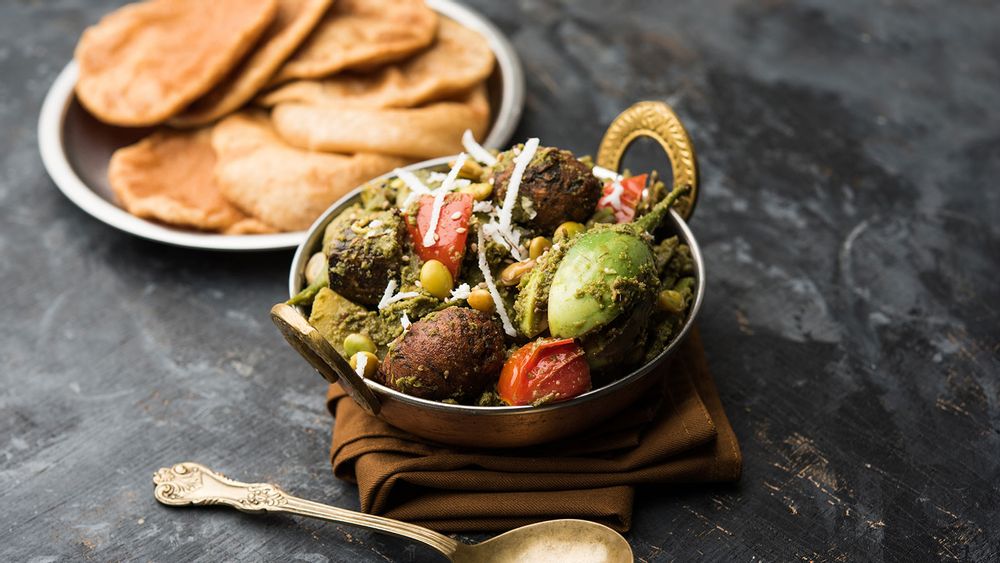 Undhiyu Makes The Most Of Gujarat’s Winter Veggies | Zee Zest