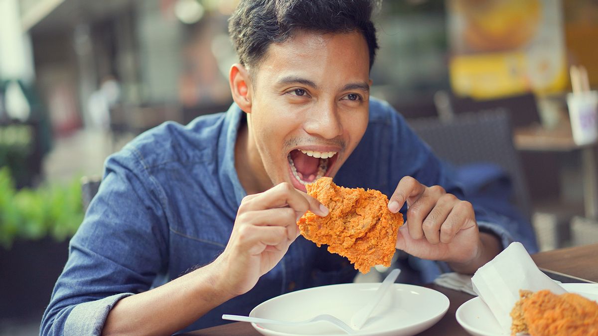 How All Our 5 Senses Are Involved During Eating | Zee Zest
