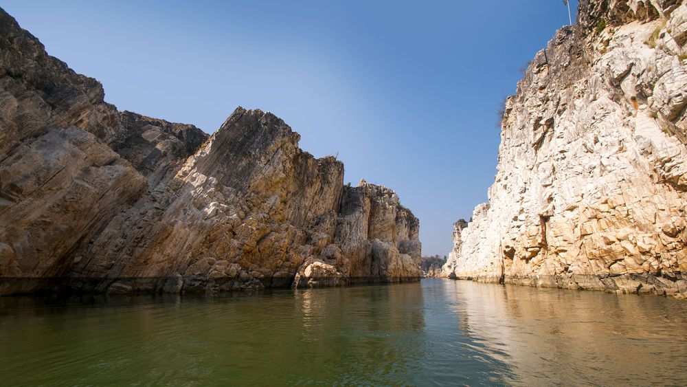 8 Places To Visit In Jabalpur | Zee Zest