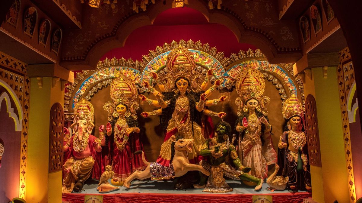 Navratri Bhog: What To Offer On Each Day | Zee Zest