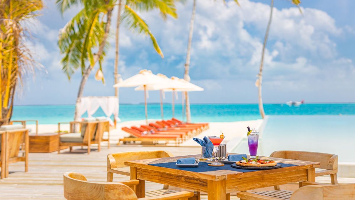 Food In The Maldives: Famous Dishes To Try | Zee Zest