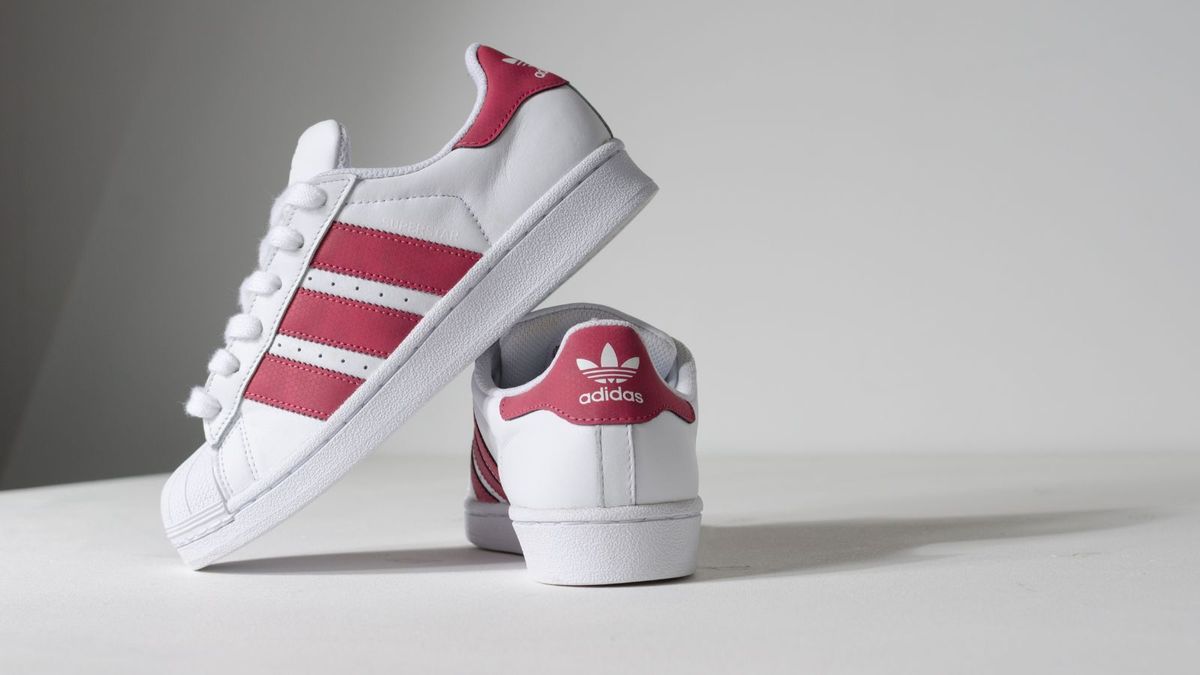 Types Of Sneakers You Can Add To Your Wardrobe | Zee Zest