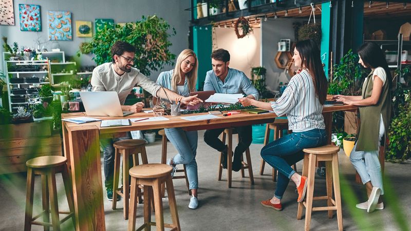 Signs Of Toxic Work Environment | Toxic Workplace Checklist | Zee Zest