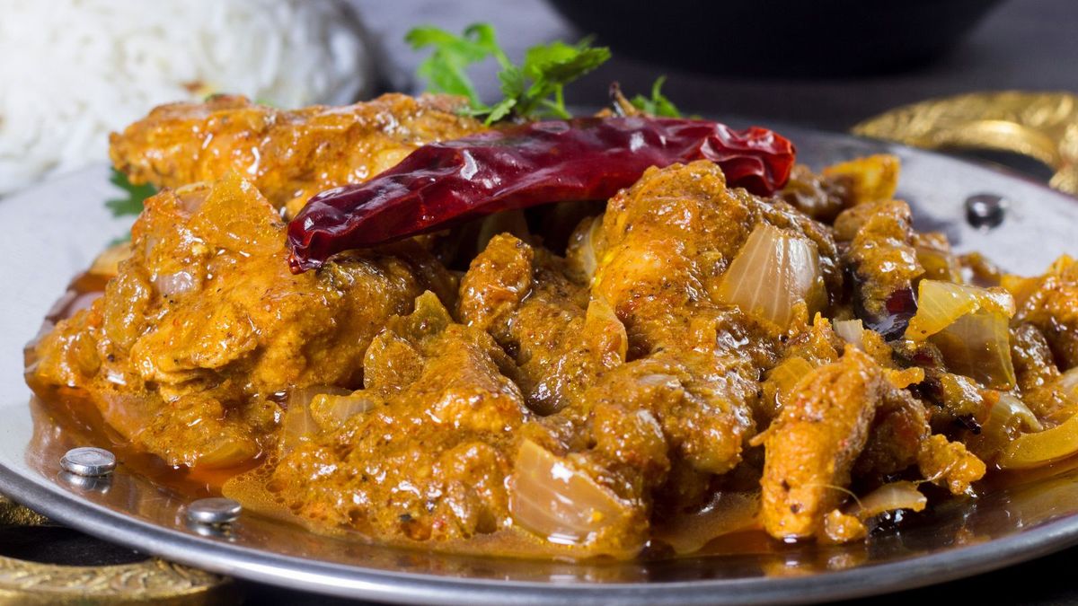 This Chicken Do Pyaza Recipe Is Sure To Amaze You | Zee Zest