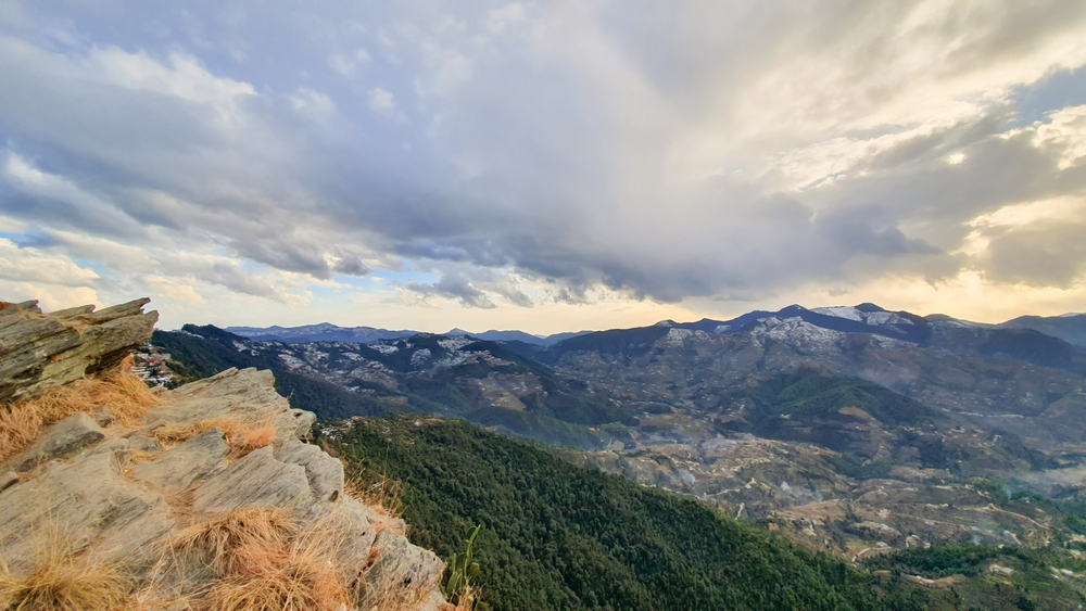 7 Amazing Places To Visit In Mukteshwar I Zee Zest