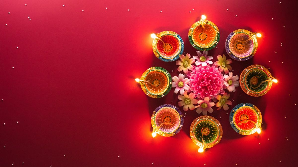 Standout With These Diya Decoration Ideas This Diwali | Zee Zest
