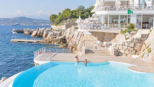 Review: Hotel Du Cap-Eden-Roc And Château Saint-Martin & Spa In The ...