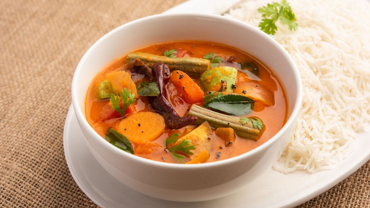 Types Of Sambar & The Ingredients You Need For It | Zee Zest