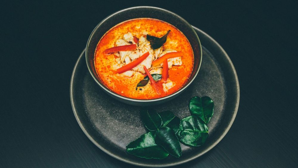 A Quick Guide To Thai Red And Green Curries | Zee Zest