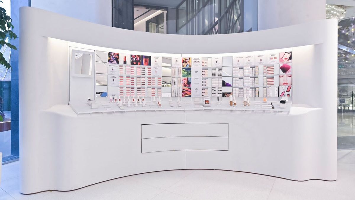 Mumbai Gets Its First Zara Beauty Zone | Zara Store Reopens | Zee Zest