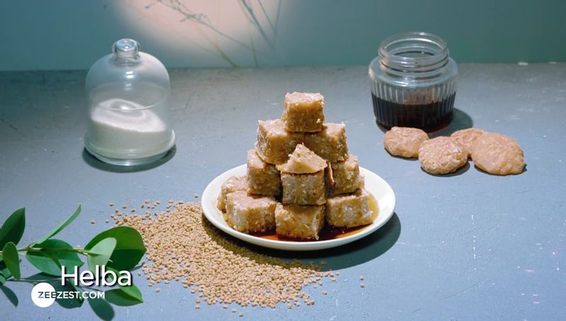 Watch Chef Kunal Kapur's Helba Recipe | ZeeZest Recipe