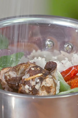 Watch Pothichoru Recipe By Chef Pankaj Bhadouria