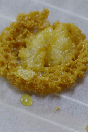 Watch Mini Ghevar With Dulce De Leche Cream And Caramelised Bananas ...