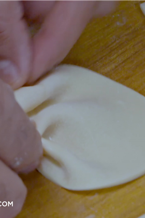 Watch Gosh-e Fil Recipe By Chef Harpal Singh Sokhi