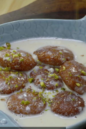 Watch Rasabali Recipe By Chef Akansha Khatri