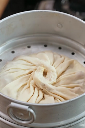 Watch Jumbo Momo.recipe By Chef Smit Sagar