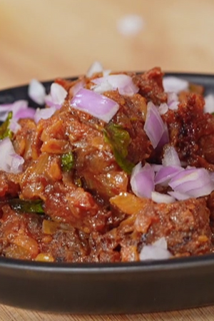 Watch Mushroom Kalan Recipe By Chef Smit Sagar