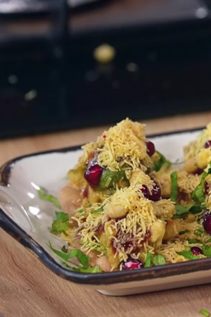 Watch Avocado Papdi Chaat Recipe By Chef Smit Sagar
