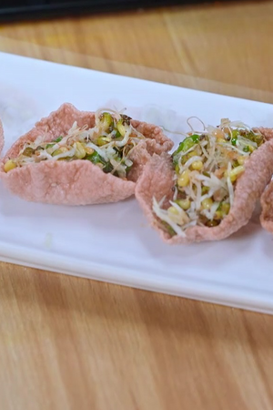 Watch Ragi Sandige Recipe By Chef Ajay Chopra