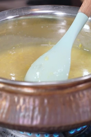 Watch Moradabadi Dal Recipe By Chef Smit Sagar