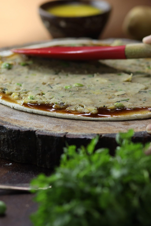 Watch Samosa Bhakarwadi Recipe By Zee Zest